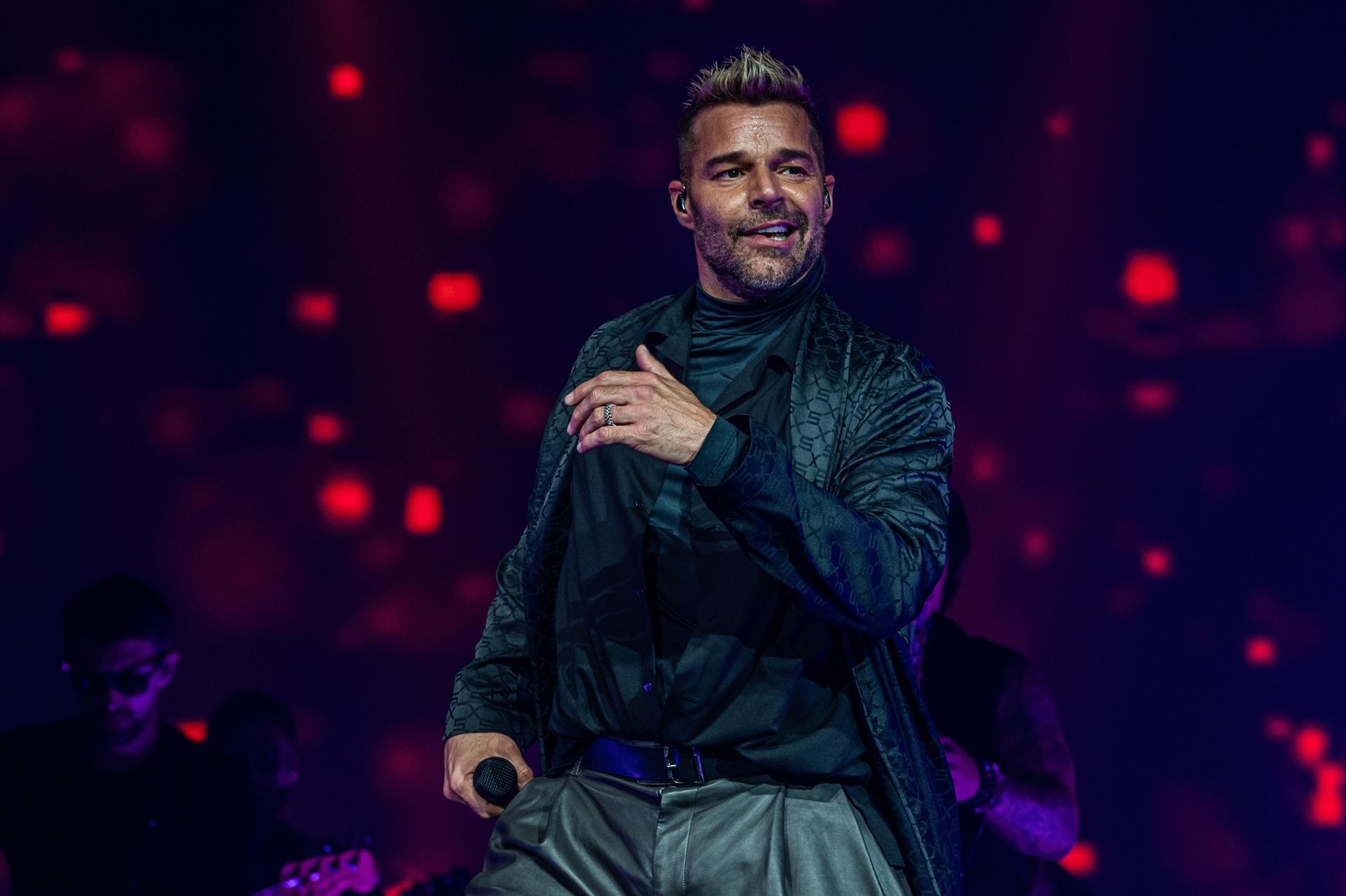 Ricky Martin festeja sus 50 años con “la misma energía” y “mejor que ...