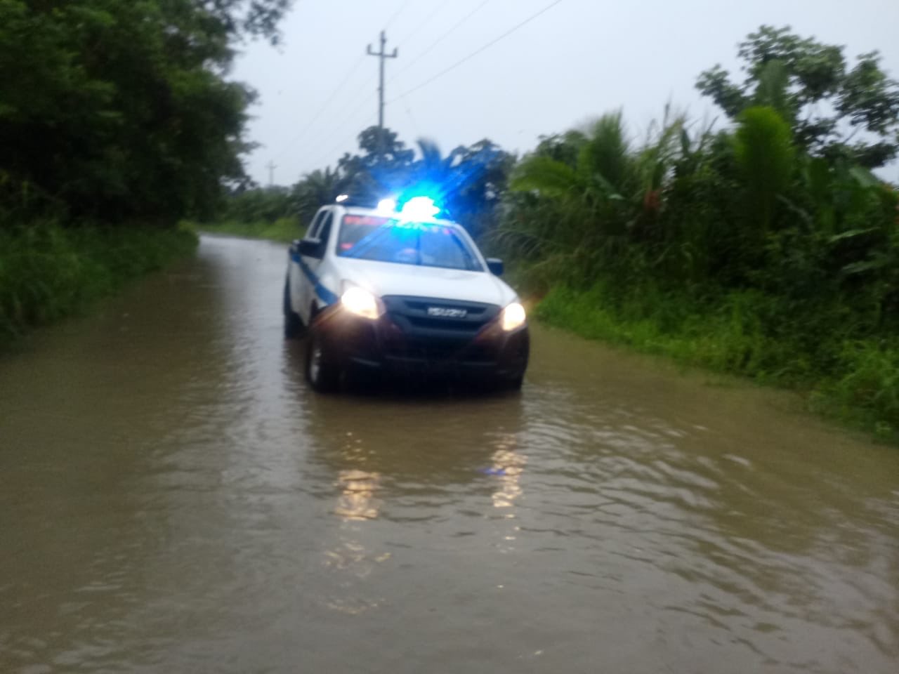 Desborde de ríos Gariché y Colorado dejan 19 viviendas afectadas en ...