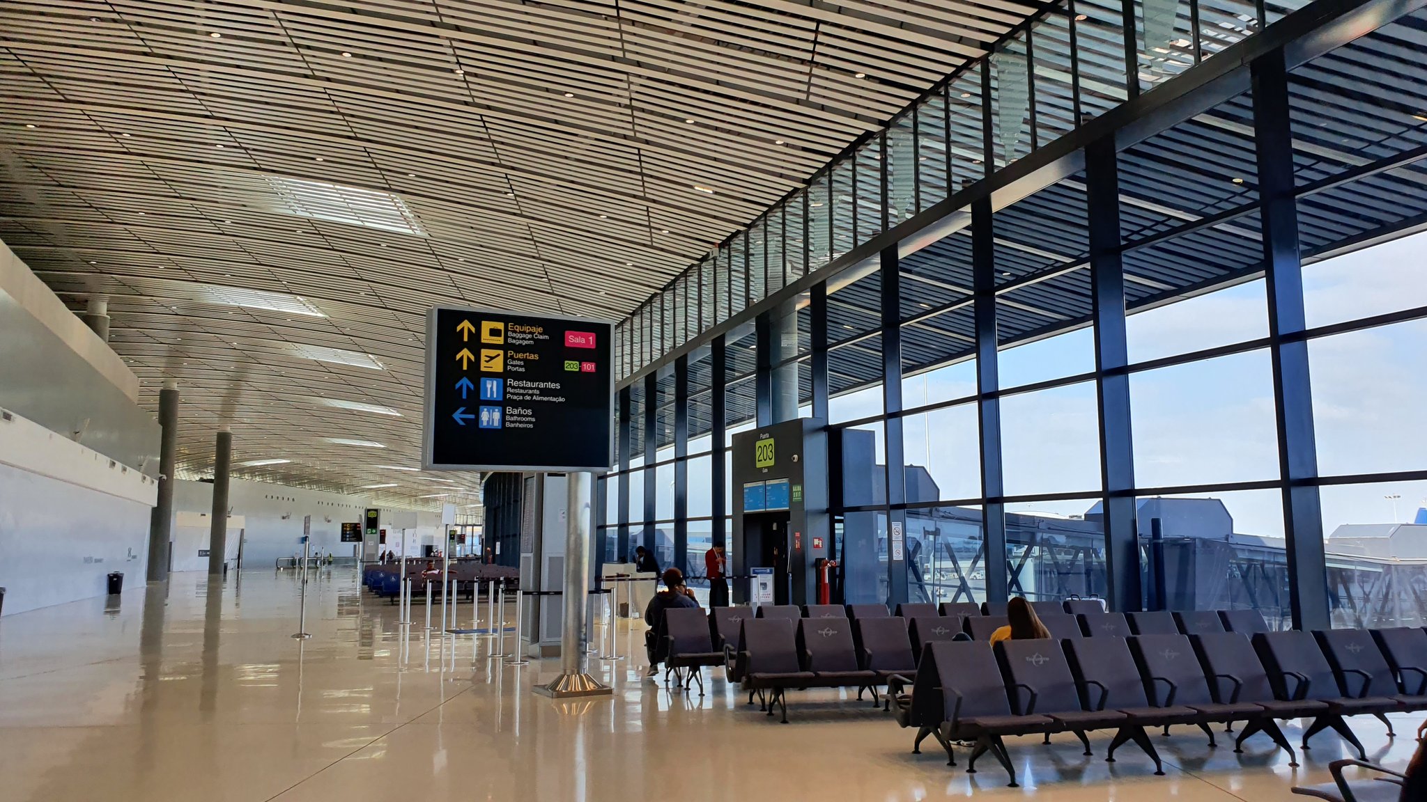 Tocumen, S.A se reúne con aerolíneas para coordinar mudanza de los ...